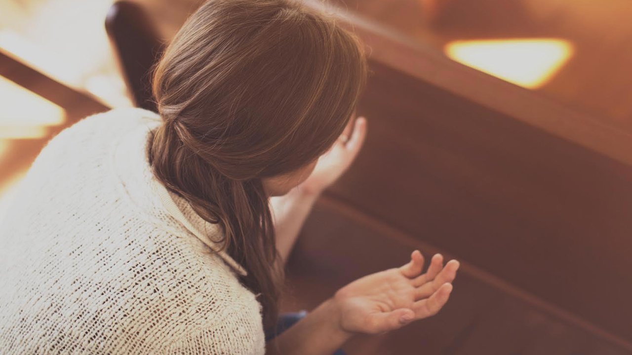 5 Ways to Pray for Hollywood