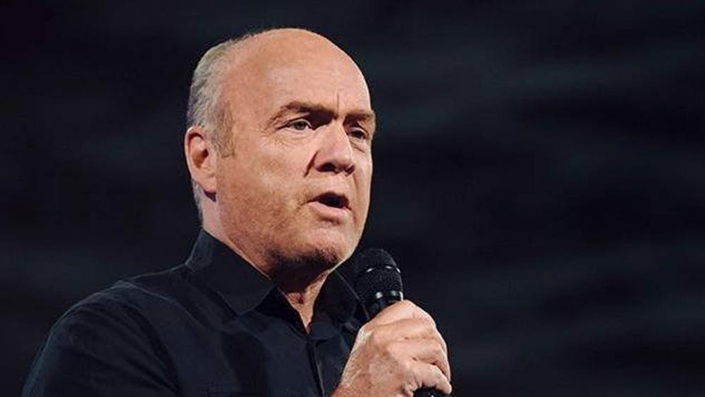 Greg Laurie’s ‘Crazy, Chaotic’ Childhood and His Path to Faith