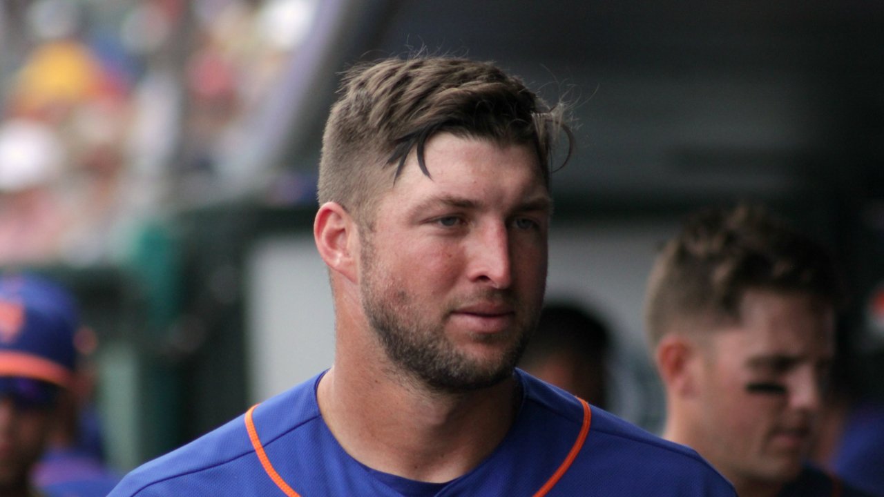 Tim Tebow of RUN THE RACE Applauds New Faith-Based Movie I STILL BELIEVE