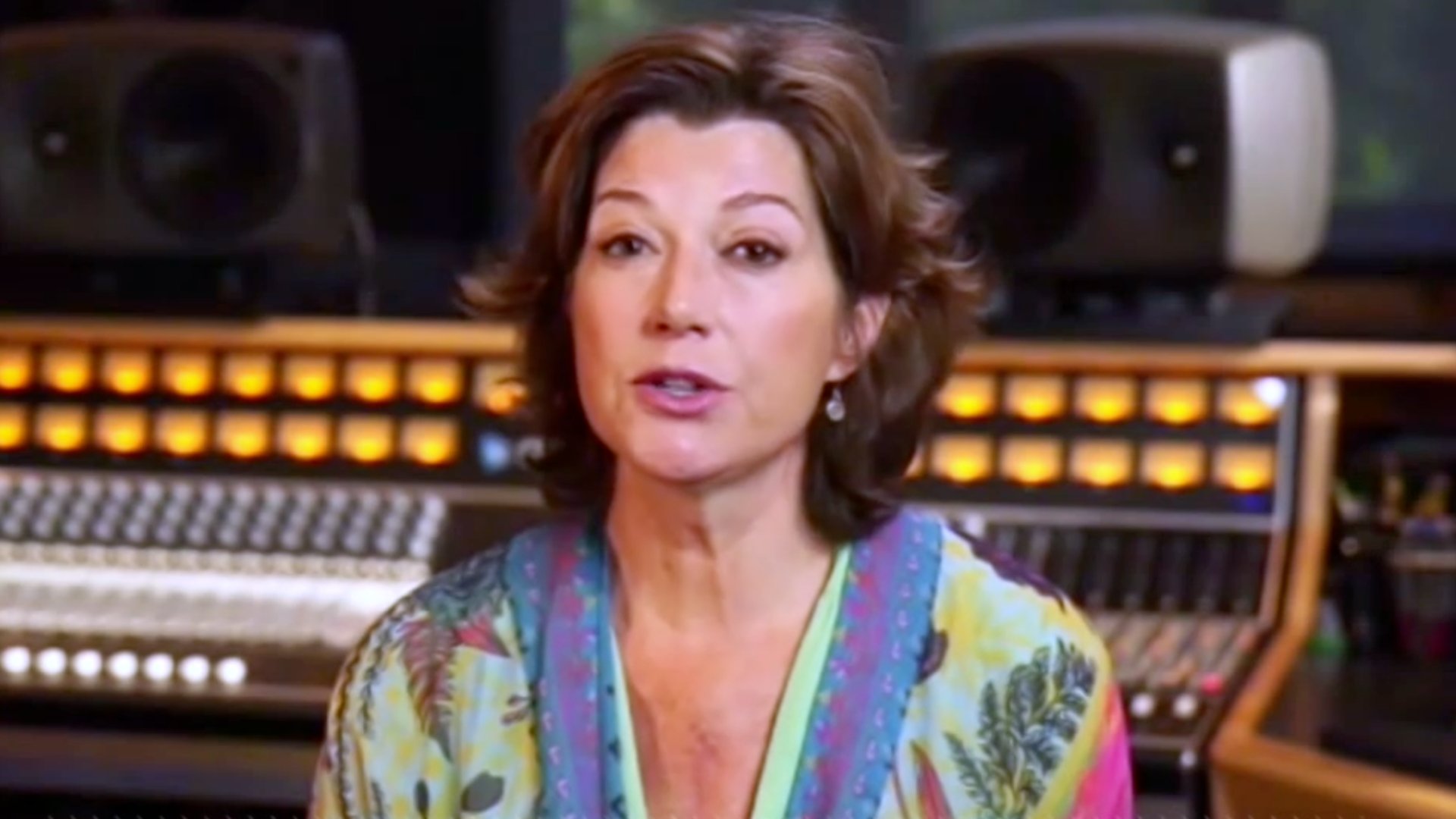 Amy Grant Opens Up About the Doctor Visit that Saved Her Life