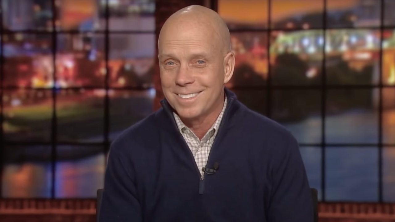 How a Chance Encounter Changed the Way Former Olympian Scott Hamilton Prays