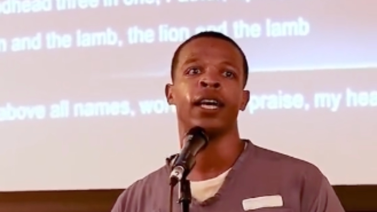 WATCH: Inmate Stuns Worship Team With 'How Great Is Our God'